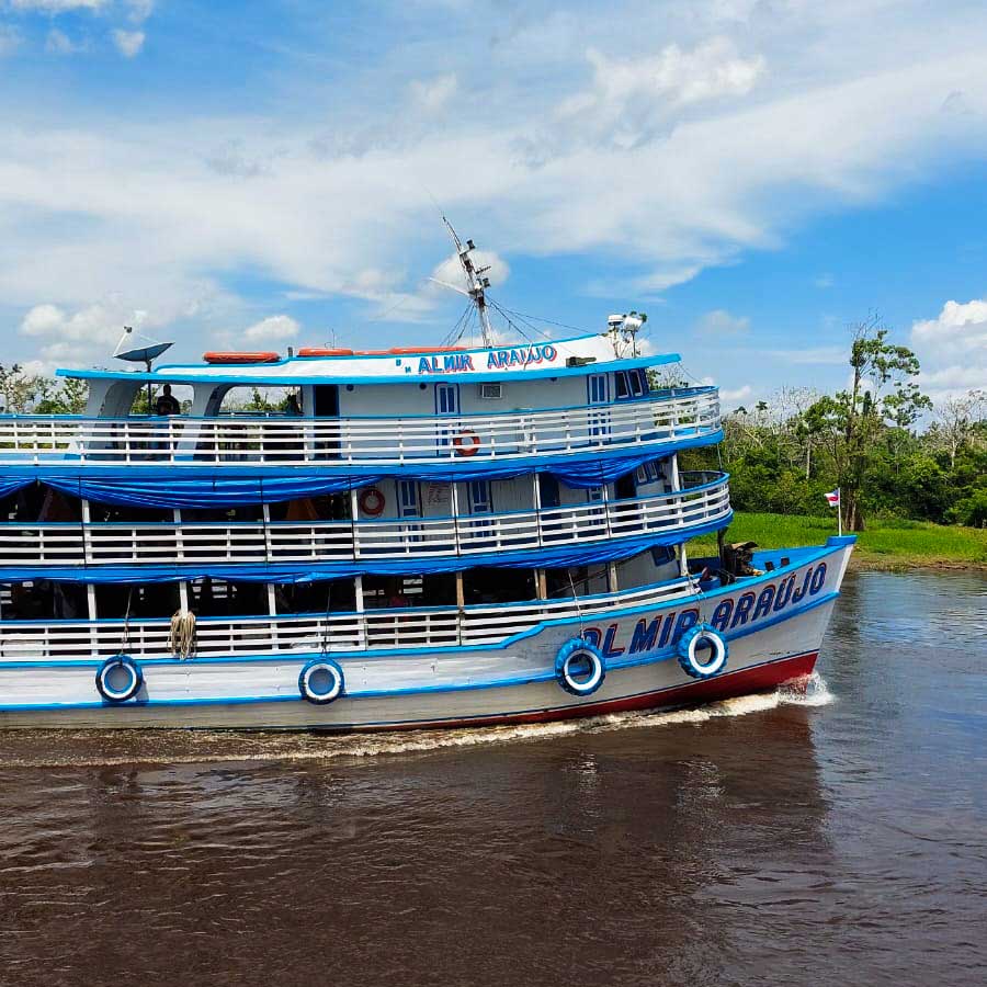 Viagem de Barco pela Amazônia: de Belém a Manaus - Igor Brazileiro